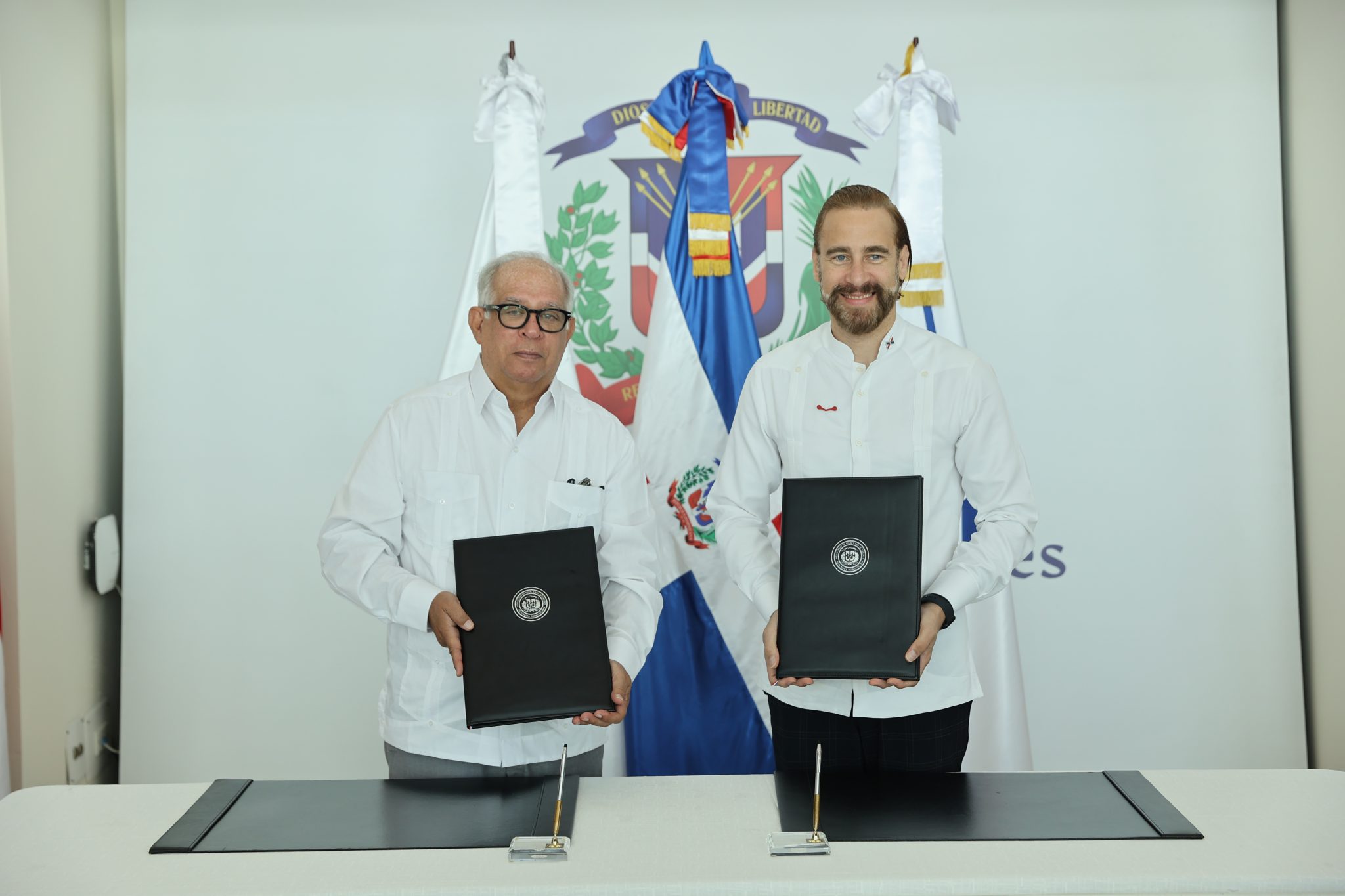 El Instituto de Dominicanos y Dominicanas en el Exterior (INDEX) y el ...